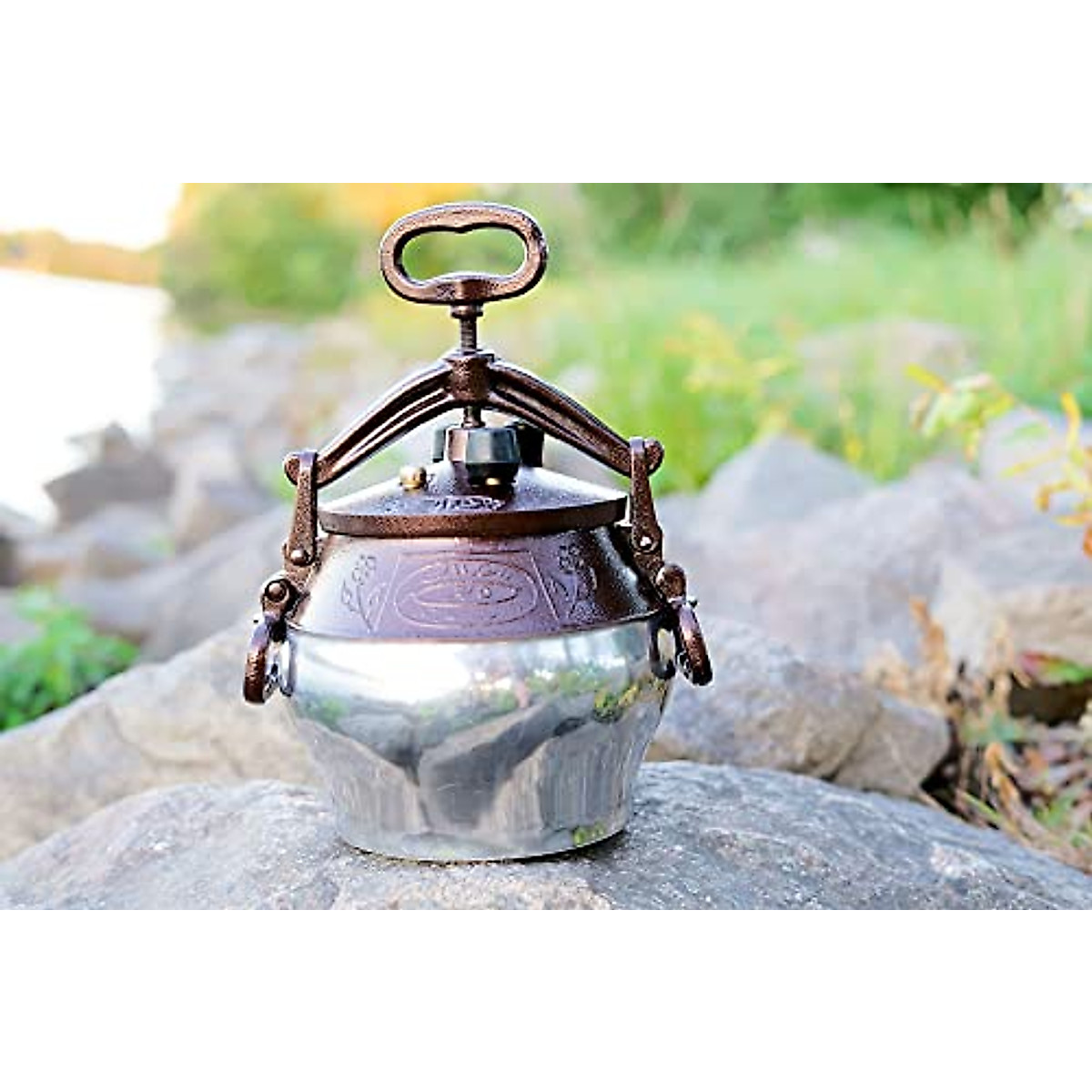 Afghan pressure cooker Model NR 9 quart (8.5 liter) capacity. Aluminum Uzbek Kazan pressure pot for indoor/outdoor cooking