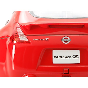 TAMIYA 1: 24 Scale Nissan 370z (Book)