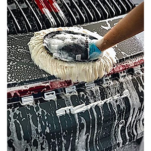 CARPRO Car Wash Mitt Merino Wool - The Professional's Scratch Free, Swirl Free & Lint Free Car Wash Kit Essential - Superior to Microfiber (1 Glove)