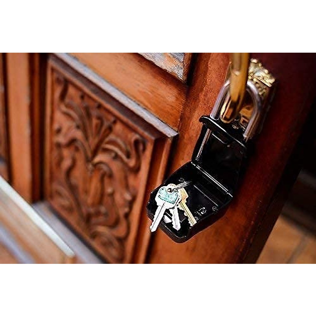 Lion Locks 1500 Key Storage Lockbox, Set-Your-Own Code Lock Portable Key Holder, Rust-Proof, Secure Outdoor Key Safe, Hide-a-Key Safe Box Lock Box, Airbnb, Construction (2-Pack/Black)