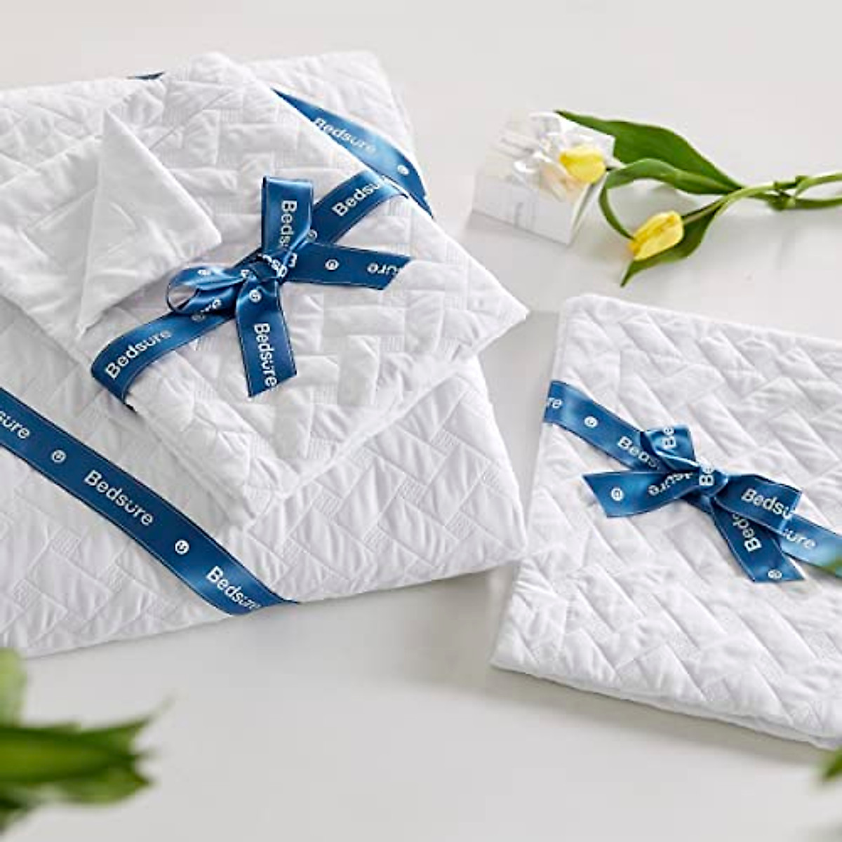 Bedsure California King Quilt Set - Lightweight Summer Quilt Cal King - White Bedspreads California King Size - Bedding Coverlets for All Seasons (Includes 1 Quilt, 2 Pillow Shams)