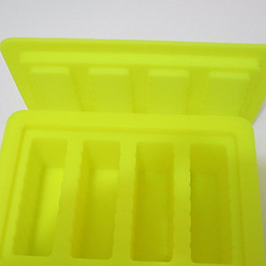 pizety butter molds Large 4 Cavities Silicone butter mold Pudding & Jello Shot Mold butter stick molds,Cheesecake, butter mold with lid Product Dimensions 7 x 5 x 2 butter mold stick (yellow)