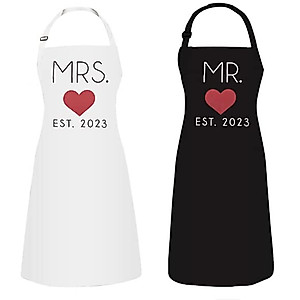 GSM Brands Mr. and Mrs. 2023 Couples Kitchen Aprons (2-Piece Set) Cute, Funny Cooking Bibs for Wedding Marriage Newlyweds