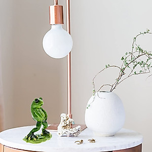 Peeing Frog Statue Resin Figurine Frog Figurine Decor Decorative 3D Creative Statues Animal Statue for Home Desk Garden Decor Ornament