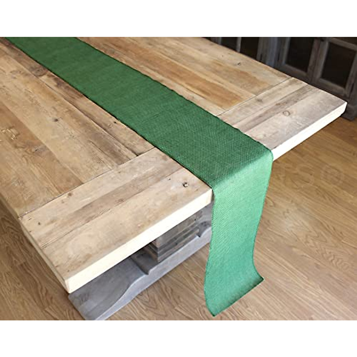 CleverDelights 9" Green Burlap Roll - Finished Edges - 5 Yards - Jute Burlap Fabric