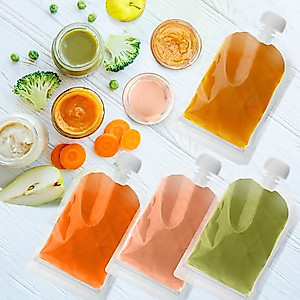 BABORUI Reusable Baby Food Pouches Filler Kit, Portable Baby Food Pouches Refillable Kit for Applesauce Yogurt Smoothie, Baby Food Maker with 4pcs Reusable Pouches for Toddlers Baby