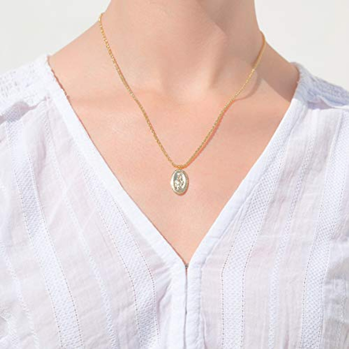 18K Gold Virgin Mary Necklace - Medallion Necklace - Miraculous Medal Coin Necklace for Women Religious Necklace (Gold)