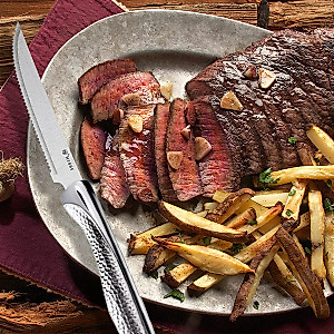 HISSF Steak knives Set of 8,Serrated Stainless Steel Sharp Blade Flatware Steak Knife Set,Unique Hammered Pattern Hollowed Handle,4.5 In,Dishwasher Safe