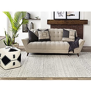 Livabliss Chester Boho Moroccan Area Rug,6'7" x 9',Grey