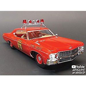 AMT 1970 Chevy Impala Fire Chief 1:25 Scale Model Kit