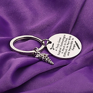 LQRI Surgical Technologist Gift Surgical Tech Keychain Gift A True Great Surgical Technologist is Hard to Find Keychain Medical Jewelry Surgical Nurse Doctor Gift(sliver)