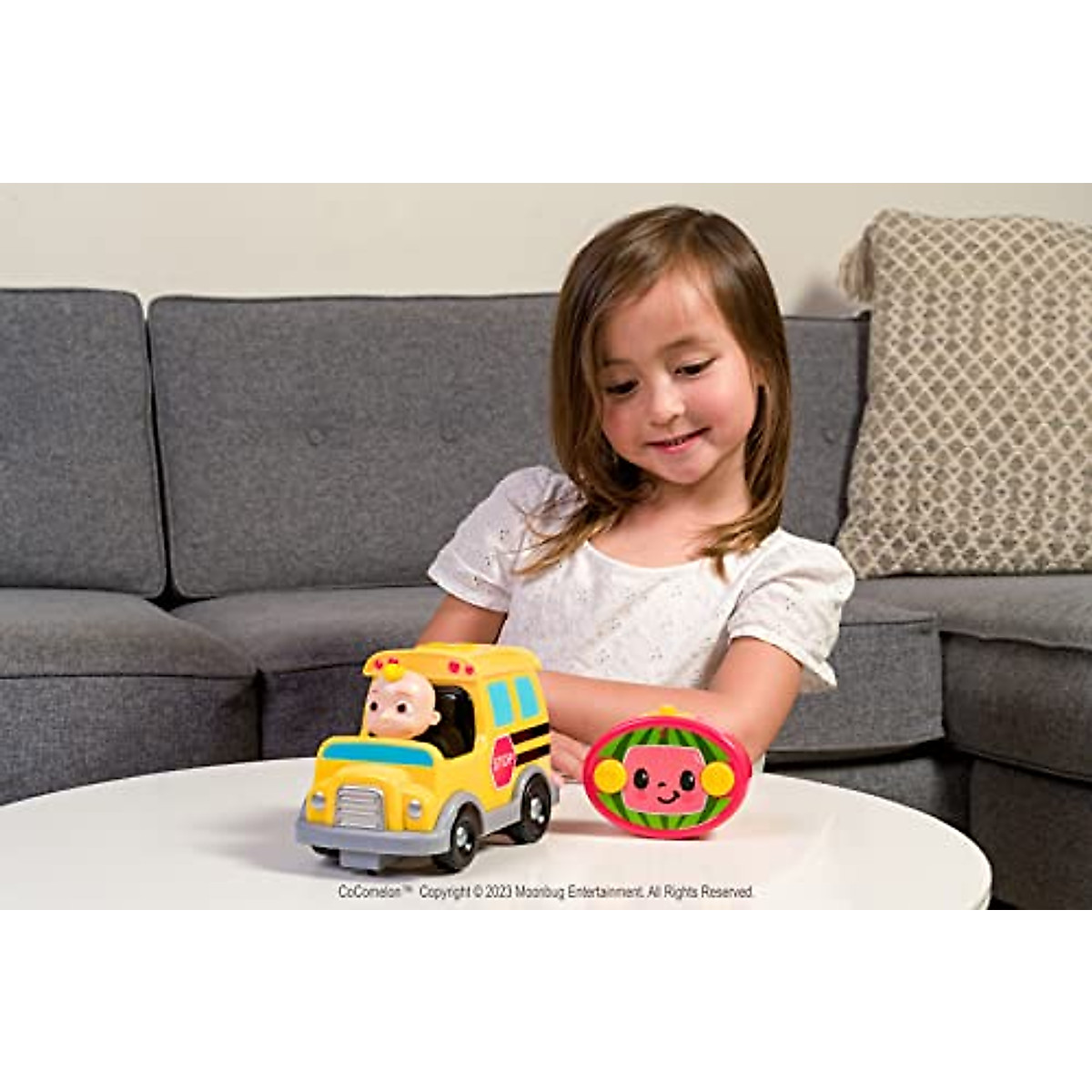 Jada Toys Cocomelon 7.5" School Bus RC Remote Control Car, Toys for Kids