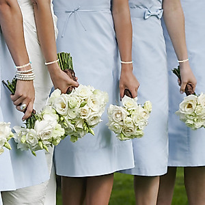 Semato Bachelorette Party Favors Bridesmaid Gifts 1 Pc White “Bride” and 11 Pcs Blue “Team Bride” Clay Bead Bracelet for Bridesmaid Proposal Gifts