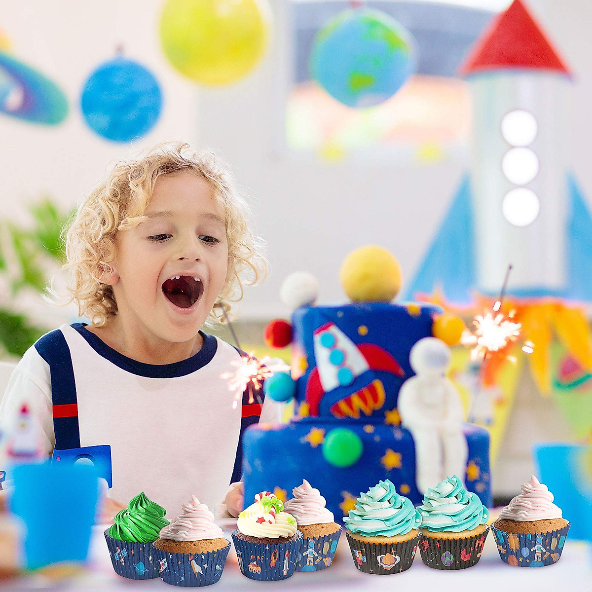 600 Pieces Space Adventure Cupcake Liners Outer Space Planet Rocket Astronaut Baking Cups Cupcake Wrappers Wraps Muffin Case Trays for Outer Space Theme Birthday Party Supplies