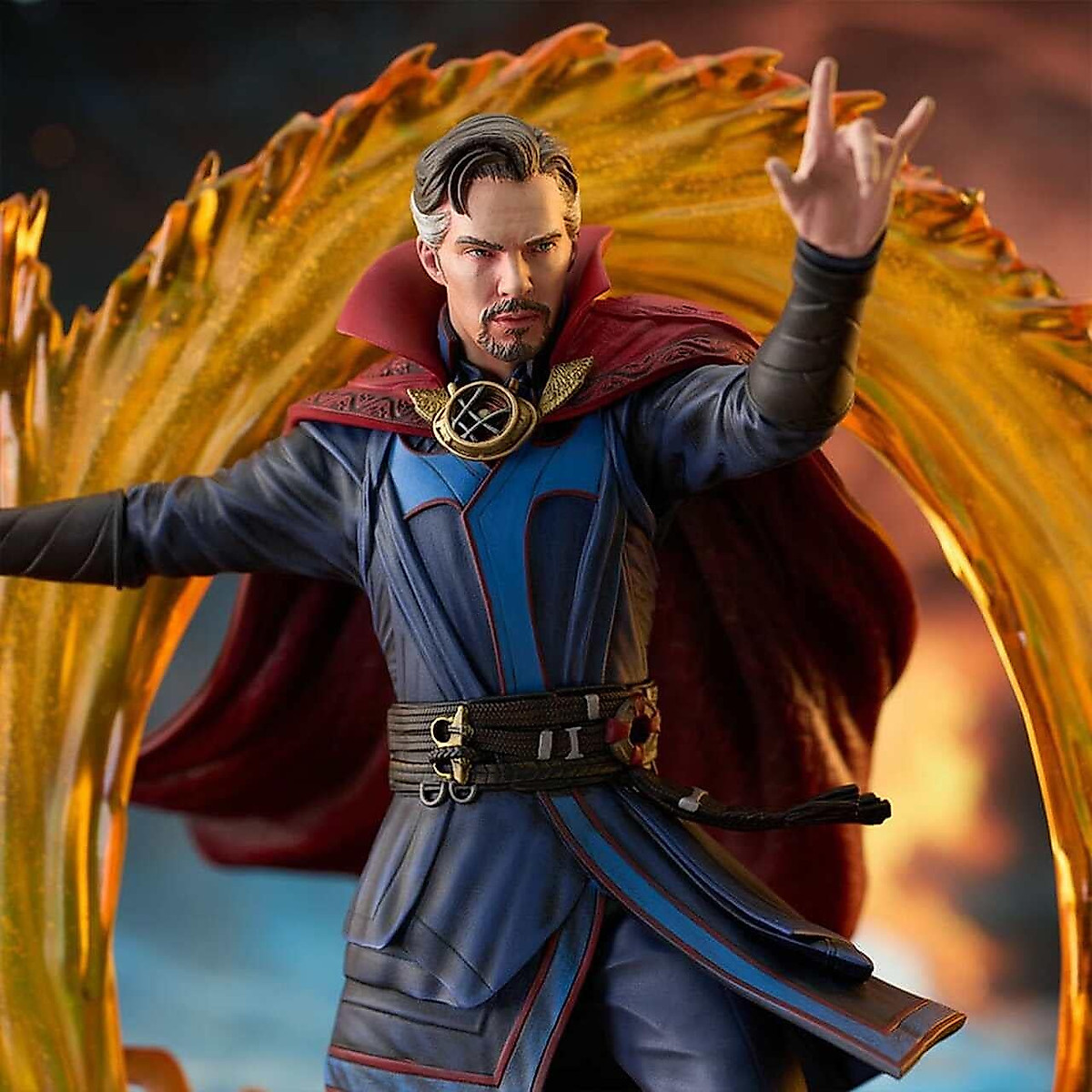 Diamond Select Toys Marvel Gallery: Doctor Strange in The Multiverse of Madness PVC Statue, Multicolor, 10 inches