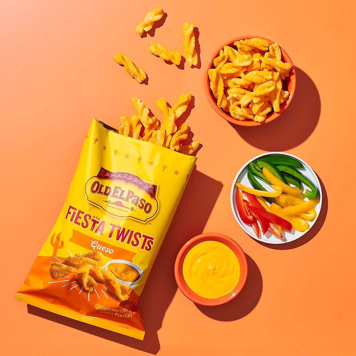 Old El Paso Fiesta Twists, Queso Cheese, Crispy Corn Snacks, 5.5 oz