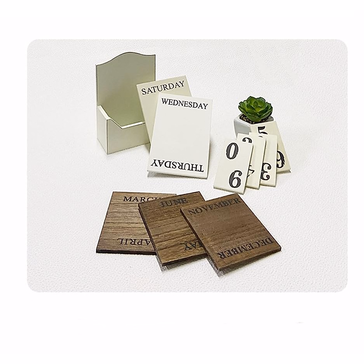 Vintage Wood Block Desk Calendar Ornament Office Calendar Funny Calendar Can Express Month,Week,Day Suit