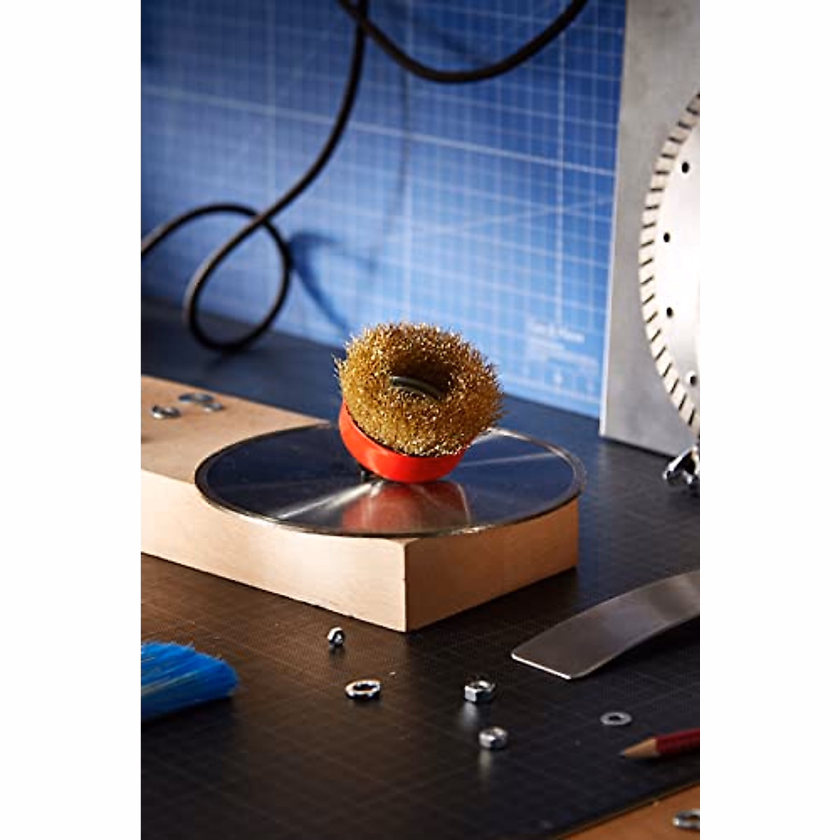 Bosch X-LOCK 2608620730 Cup Wire Brush (Cup Shape, 3.0 inches (75 mm), Brass 0.01 inches (0.3 mm), Straight, 1 Piece)