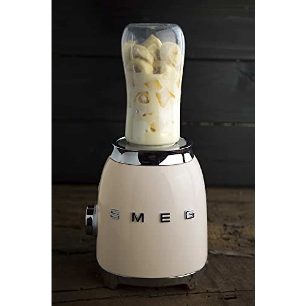 SMEG Retro Personal Blender with 2 Bottles PBF01CRUS, Cream, Medium