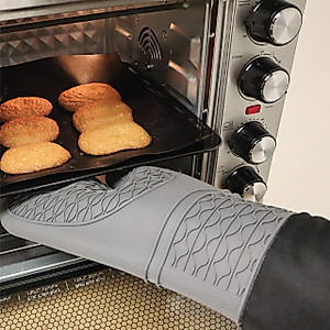 Baker's Secret - Antislip Silicone Oven Mitt, Extended to Cover Wrist Too, Waterproof Gloves for Cooking and BBQ, Mitt Potholder - Black