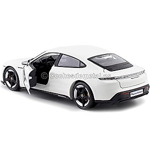 Bburago B18-21098 1:24 Porsche TAYCAN, White