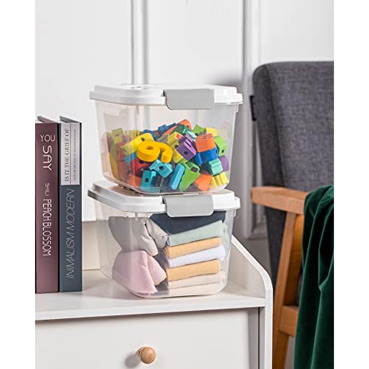 YYXB 8 Pack Clear Latch Box/Bins with Handle and Lid, Plastic Stackable Latching Box for Storage, Multi-Purpose, 5L/5.5 Quart