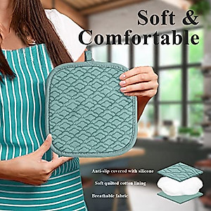 Tuff4ever Pot Holders with Pockets and Non-Slip Silicone Grip, Heat Resistant Hot Pads for Kitchen Baking Cooking 8 Inches 2 Pcs