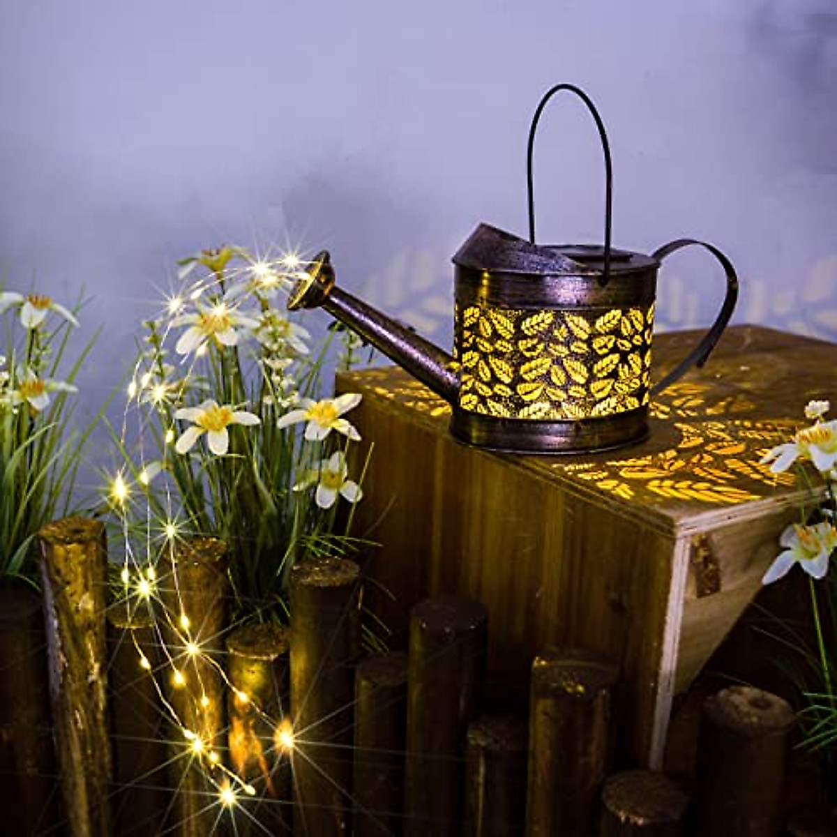 Elfengarden Solar Watering Cans Light Garden Decorative - Leaf Pattern Metal Watering Cans Stake Light with 32 LED Fairy Light - Waterproof Warm White Led for Lawn Patio Or Courtyard Décor