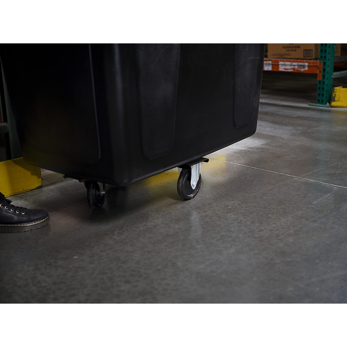 Rubbermaid Commercial MDPE 102.9-Gallon Laundry and Waste Collection Cube Truck, Rectangular, 31-Inch Width x 43-3/4-Inch Depth x 37-Inch Height, Black (FG461600BLA)