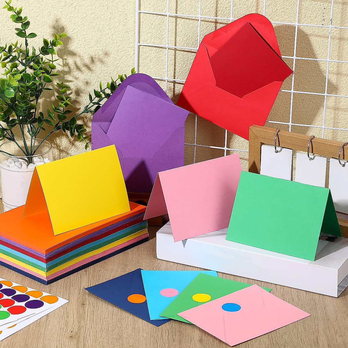 Yeaqee 200 Pack Blank Cards with Envelopes and Stickers Thank You Note Cards Self Adhesive Envelopes Blank Greeting Cards Small Envelopes Stationary Set Card Making(Rainbow Colors)