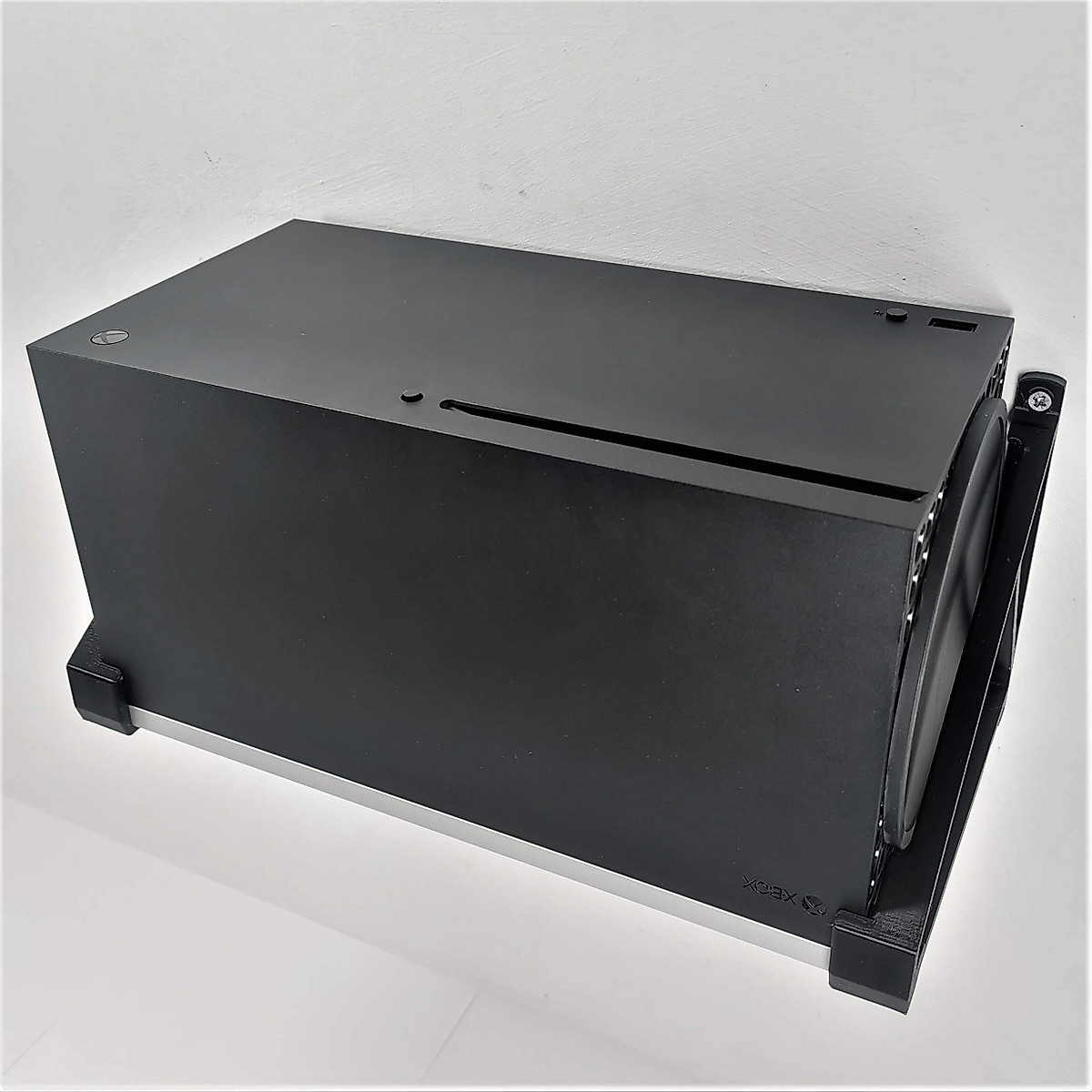 3D Cabin Xbox Series X Wall Mount Wall Bracket Holder Horizontal Upward Facing