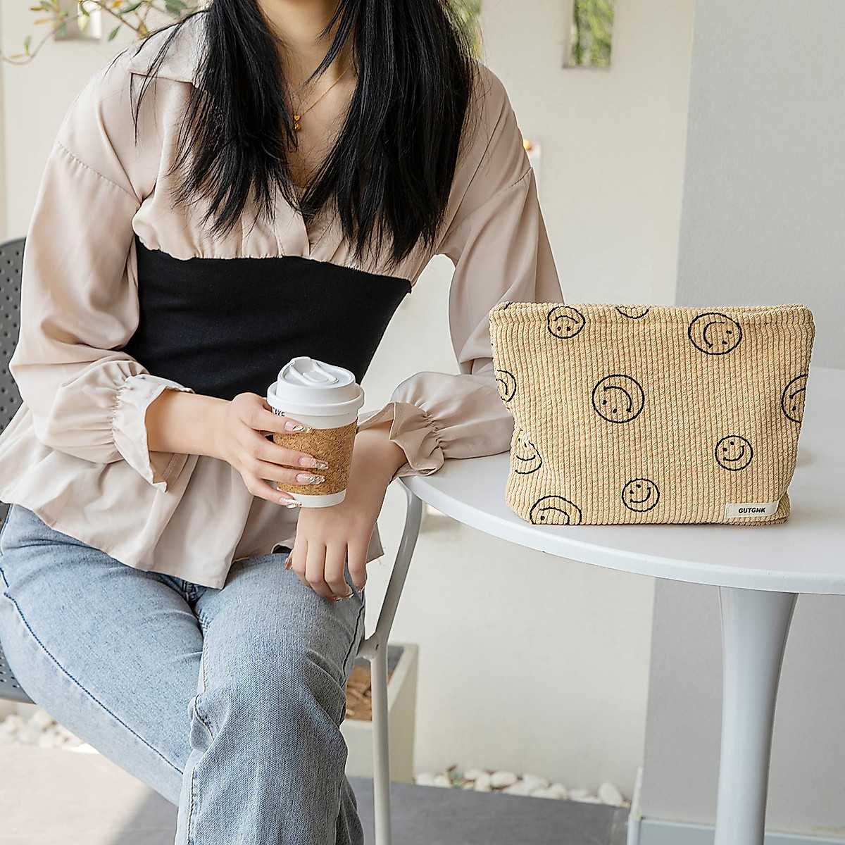 GUTGNK Makeup bag for Women, Corduroy Cosmetic Bag Aesthetic Design Ladies Tote Bag,Cute Smiley Face Makeup Organizer with Zipper - Khaki