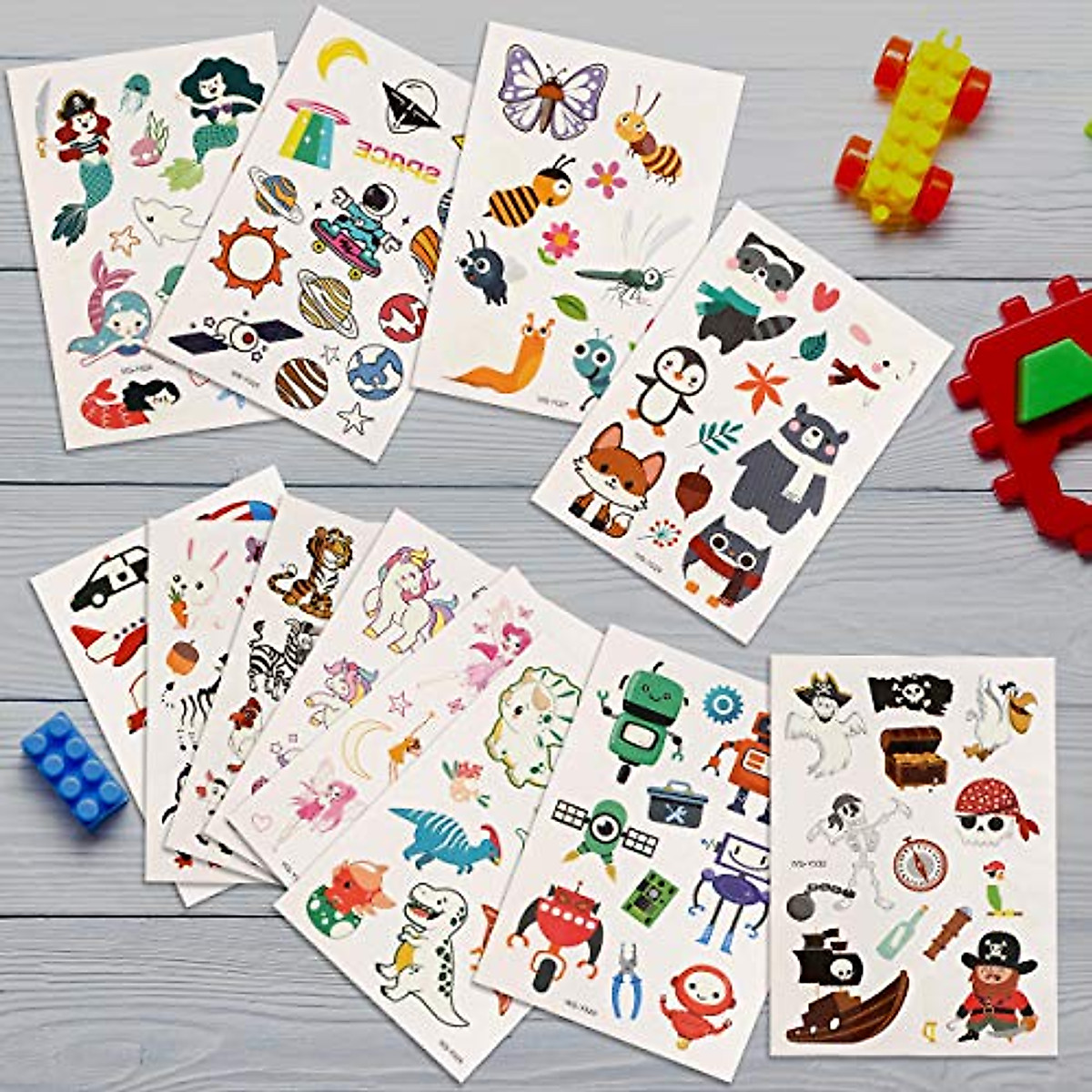 Konsait Temporary Tattoos for Kids, Glow In The Dark Mixed Style Cartoon Tattoo, Luminous Unicorn Mermaid Butterfly Animal Dinosaur Pirate Car Space Fake Tattoo, Boys Girls Party Favor Supplies