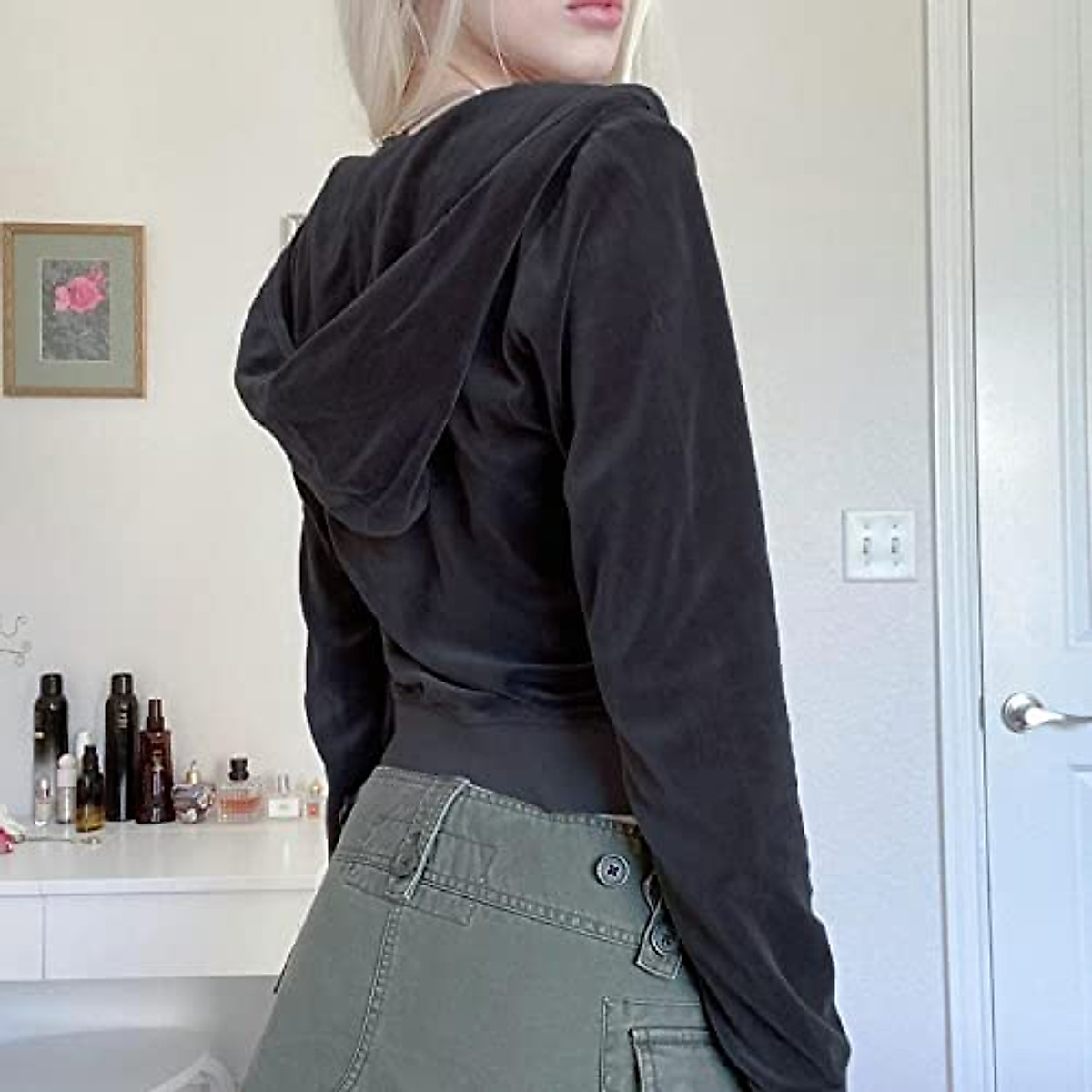 Faretumiya Women Zip Up Long Sleeve Crop Hooded Tops Ribbed Knit Cropped Hoodie Jacket Y2k Cute Sweater Pullover(Heart Black,S)