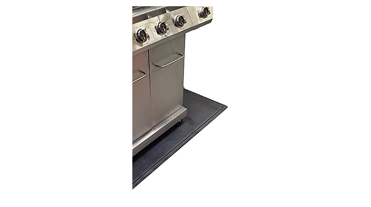 DiversiTech Gas Grill Mat - 600°F Heat Protection