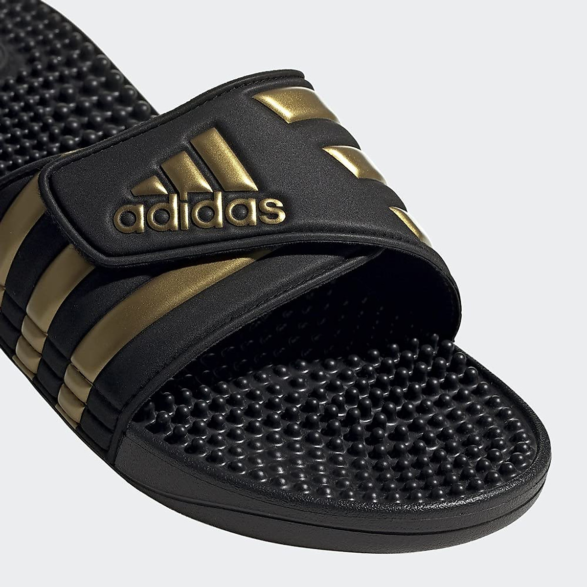 adidas Unisex Adissage Slides Sandal, Black/Gold Metallic/Black, 7 US Men