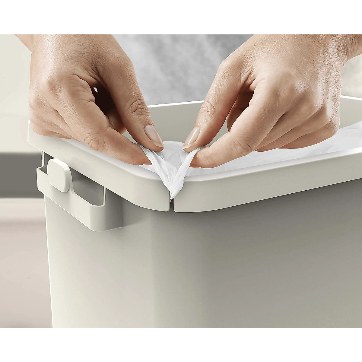 Joseph Joseph 30118 Intelligent Waste IW6 30 Liters (7.9 US Gallons) Custom-fit Extra-Strong Liners, Totem Max & Totem Pop 60L Models, 20 pcs, Transparent