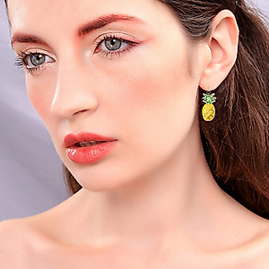 Tropical 2pcs Yellow Ruit Green Leaf Pineapple Earings Pendant Necklace Suit for Women Fashion Dangle Earings Jewellery (Pineapple Earring Necklace Set 1)