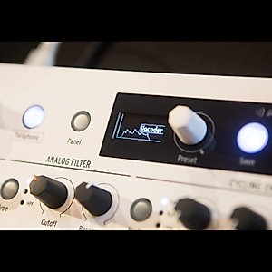 Arturia MicroFreak Vocoder Edition Hybrid Synthesizer