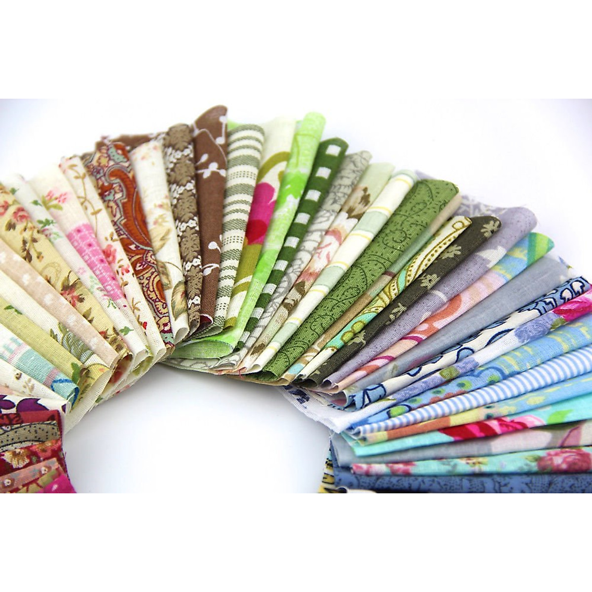 50pcs 1010cm Fabric Patchwork Craft Material Batiks Mixed Squares Bundle