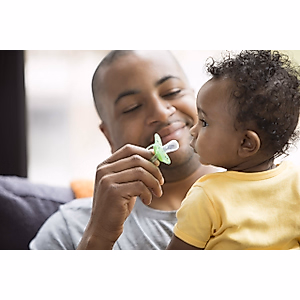 Tommee Tippee Fun Style Pacifiers, Symmetrical Design, BPA-Free Silicone Binkies, 6-18m, 4-Count