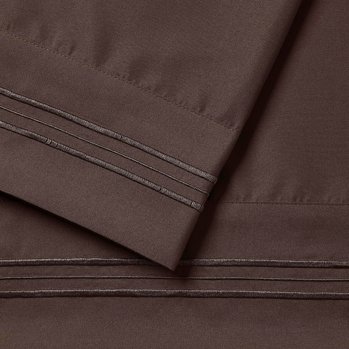 Nestl Brown Microfiber Queen Pillow Cases Set of 2, 20x30 Inches