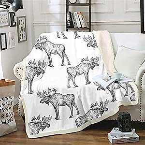 Feelyou Moose Fleece Blanket Wild Animal Theme Sherpa Blanket for Chair Sofa Couch Cartoon Moose Plush Throw Blanket Breathable Gray Wildlife Style Fuzzy Blanket Room Decor Twin 60"x80"