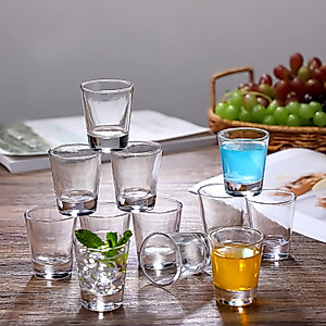 100 Pieces Clear Short Shot Glasses Bulk 1.5 oz Mini Round Shot Glasses Heavy Base Small Glass Cups for Wedding Party Espresso, Water, Juice, Milk, Coffee, Drinking (Classic Style)