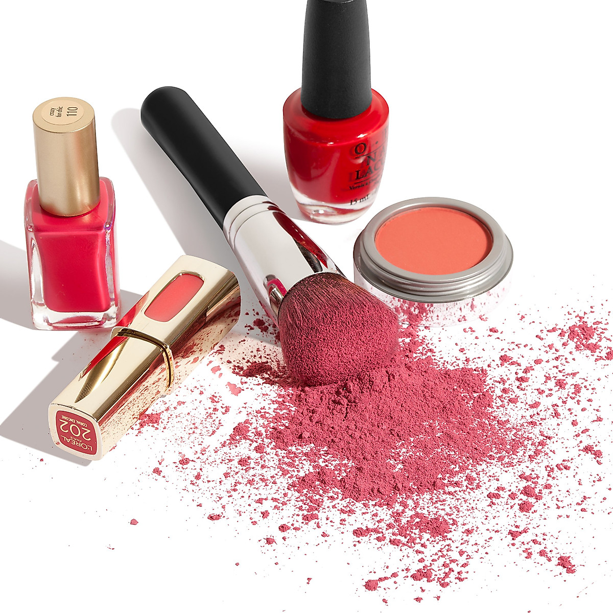 BEST ROUND KABUKI MAKEUP BRUSH for Liquid, Cream Mineral, & Powder Foundation & Face Cosmetics - Prime Quality Design - Carrying Case & E-Book Included