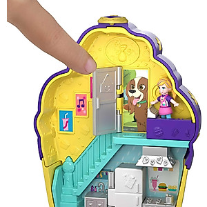 Polly Pocket Playset, Travel Toy with 2 Micro Dolls & Surprise Accessories, Pocket World Cupcake Compact, Food Toy