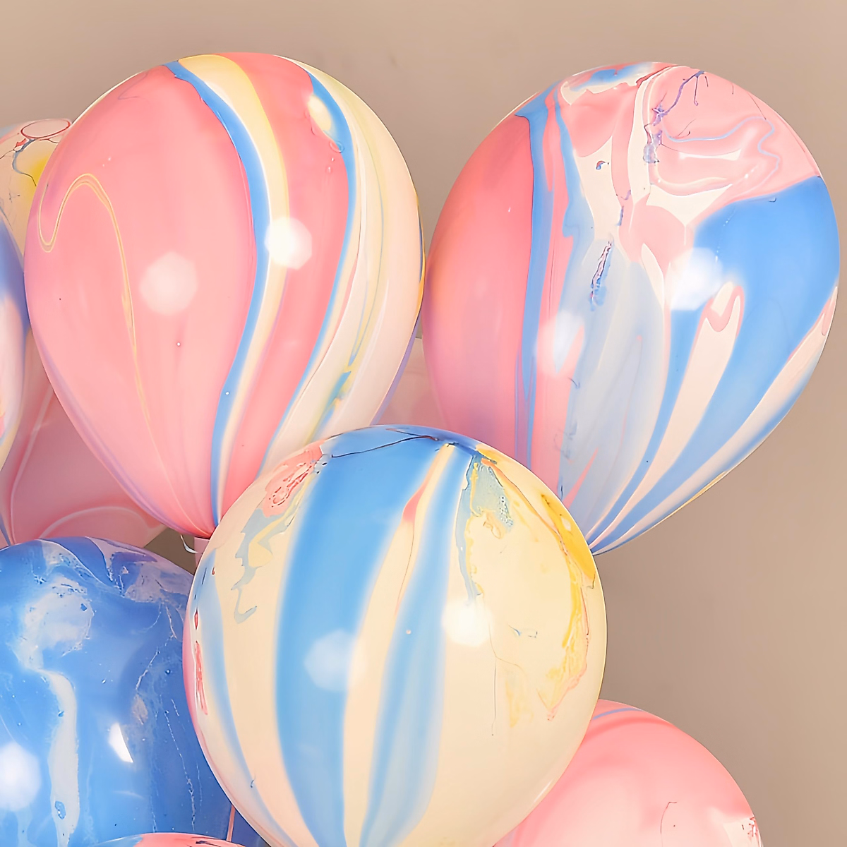 13Pcs Astronaut Balloons for Girls/Girl Astronaut Space Party Decor/Purple Outer Space Astronaut 4D Planet Balloons for Girl/Galaxy Planet Balloons/Space Travel Theme Birthday/UFO Baby Shower