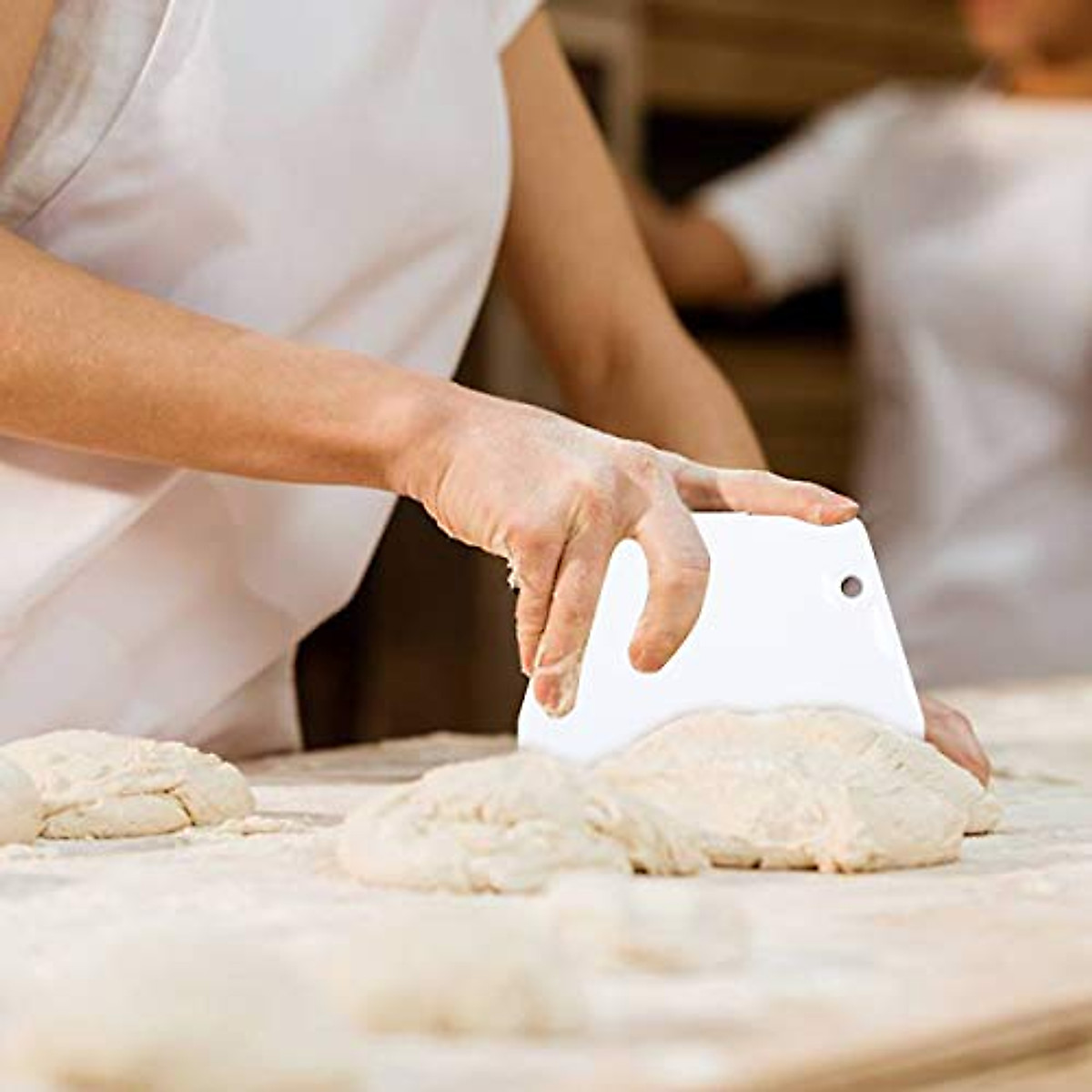 Hoomall 2Pcs Rectangular Bread Proofing Baskets 9.1 * 5.1 * 2.4in Sourdough Baskets +2Pcs Rectangular Fabric Cover +2Pcs White Squeegee