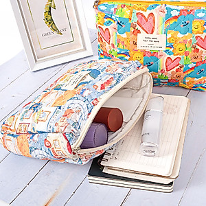 Cotton Quilted Makeup Bag Cut Cosmetic Pouch Large Capacity Flap Handheld Travel Cosmetic Bag Kawaii Coquette Aesthetic Floral Toiletry Bag for Women (Bunny)