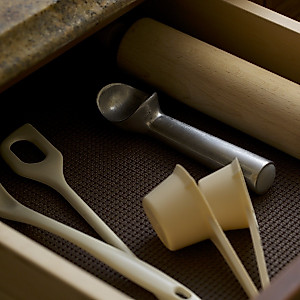 Duck Brand Select Grip EasyLiner Shelf and Drawer Liner, 20-Inch x 6-Feet, Non-Adhesive, Chocolate, 1142163